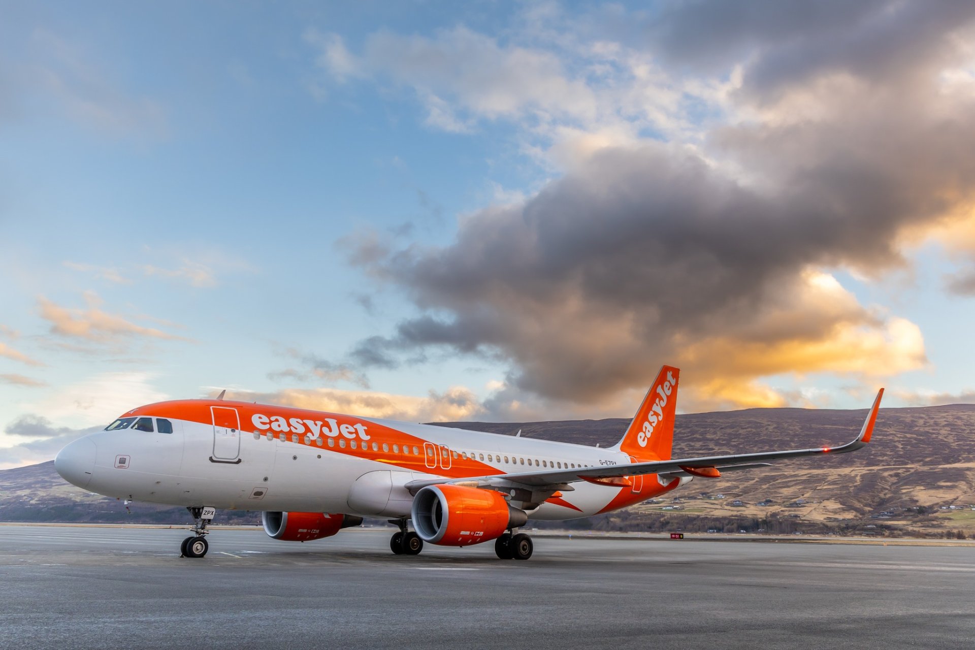 easyJet Returns for Third Winter Season | Visit Akureyri